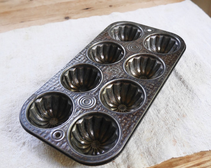 Vintage Bake-king Muffin Pan / Bundt Cake Muffins Pans by Bake King ...