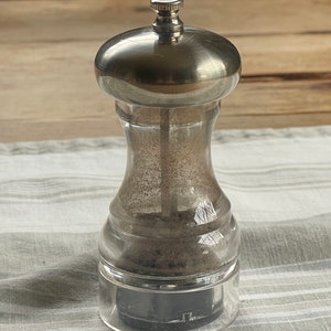 Olde Thompson Peppermill Pepper Grinder / Lucite Peppermill - Etsy