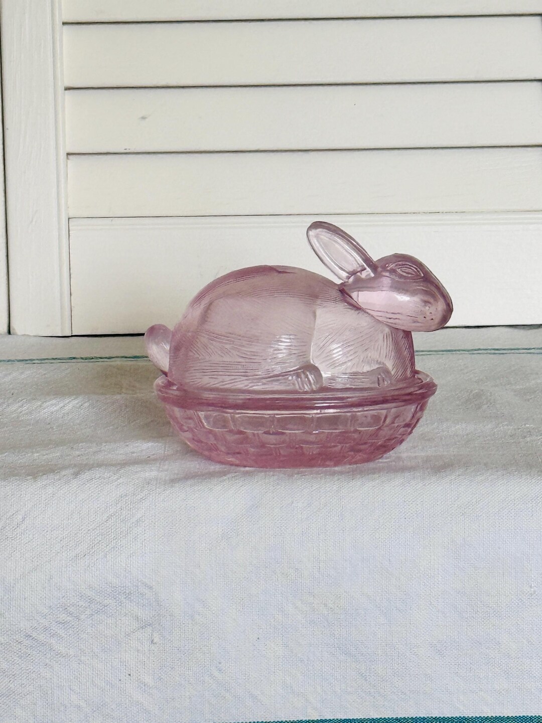 Vintage Pink Glass Bunny on Covered Dish / Vintage Glass Bunny on ...