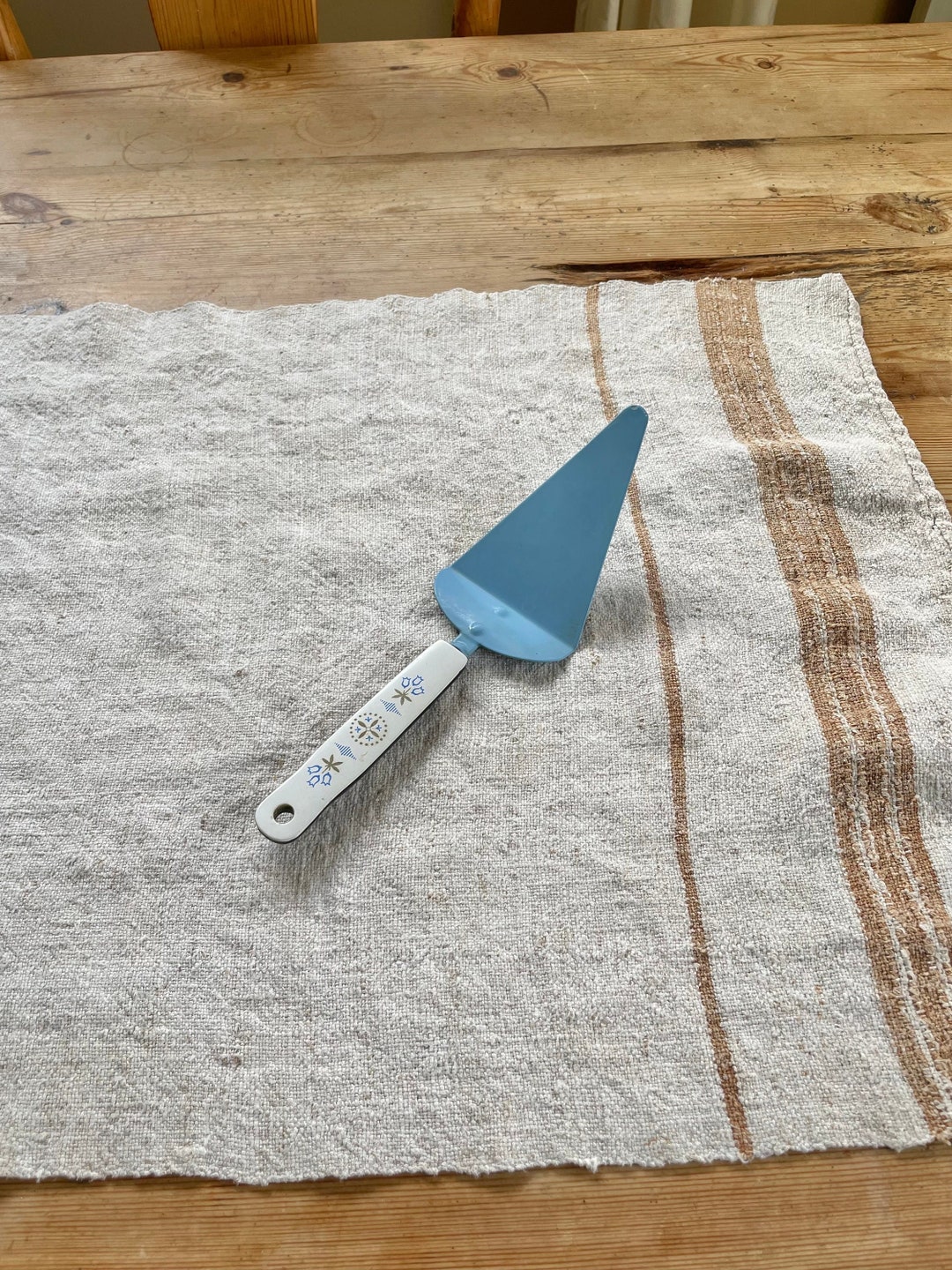 Authentic Vintage Enameled Stainless Steel EKCO USA Spatula in Blue ...