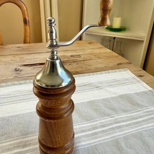 Genuine Vintage Wood Pepper Grinder - Etsy