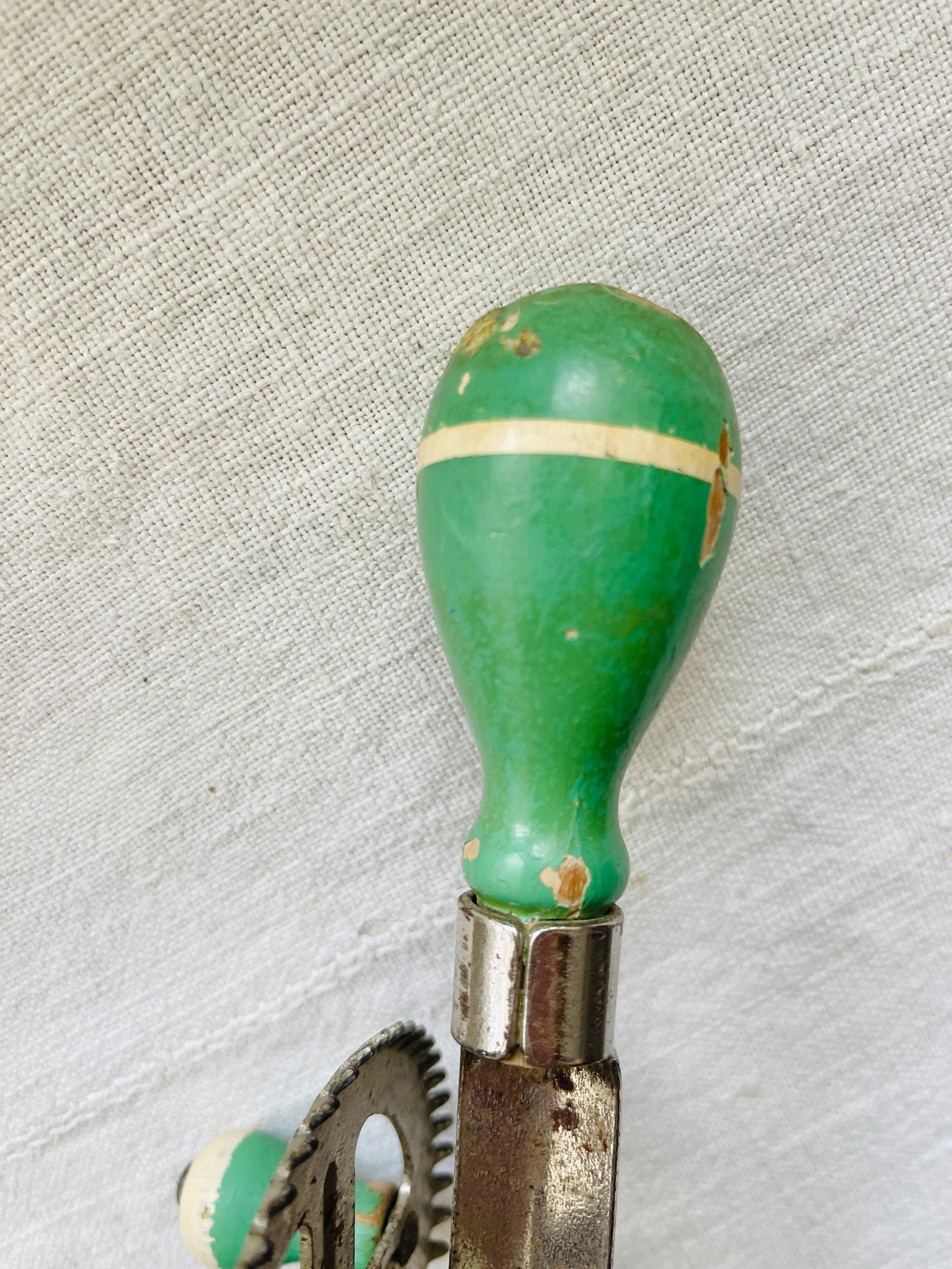 Vintage A & J Green Handle Hand Mixer / Vintage '50s Egg - Etsy