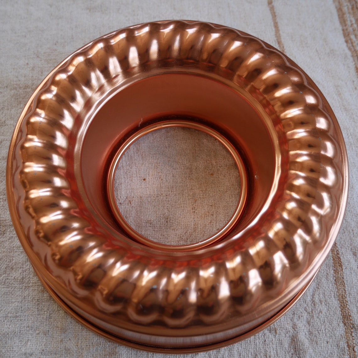 Copper Colored Vintage Jello Mold Cake Pan by Mirro Mirro - Etsy
