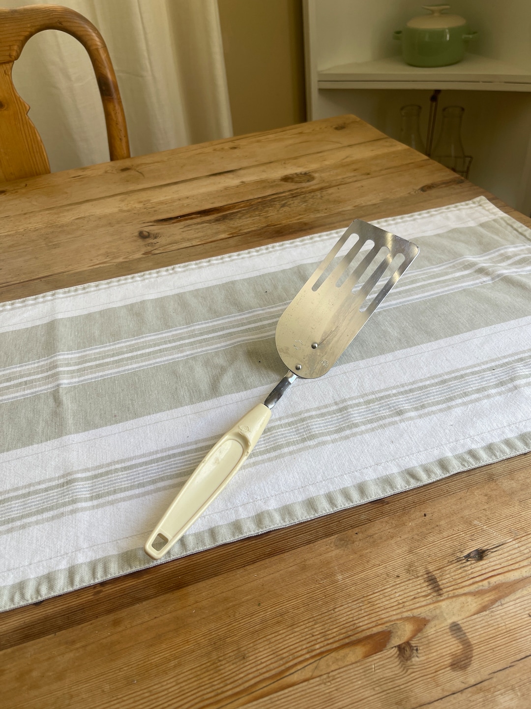 Vintage Foley Spatula With off White Handle / Slotted Spatula by Foley ...