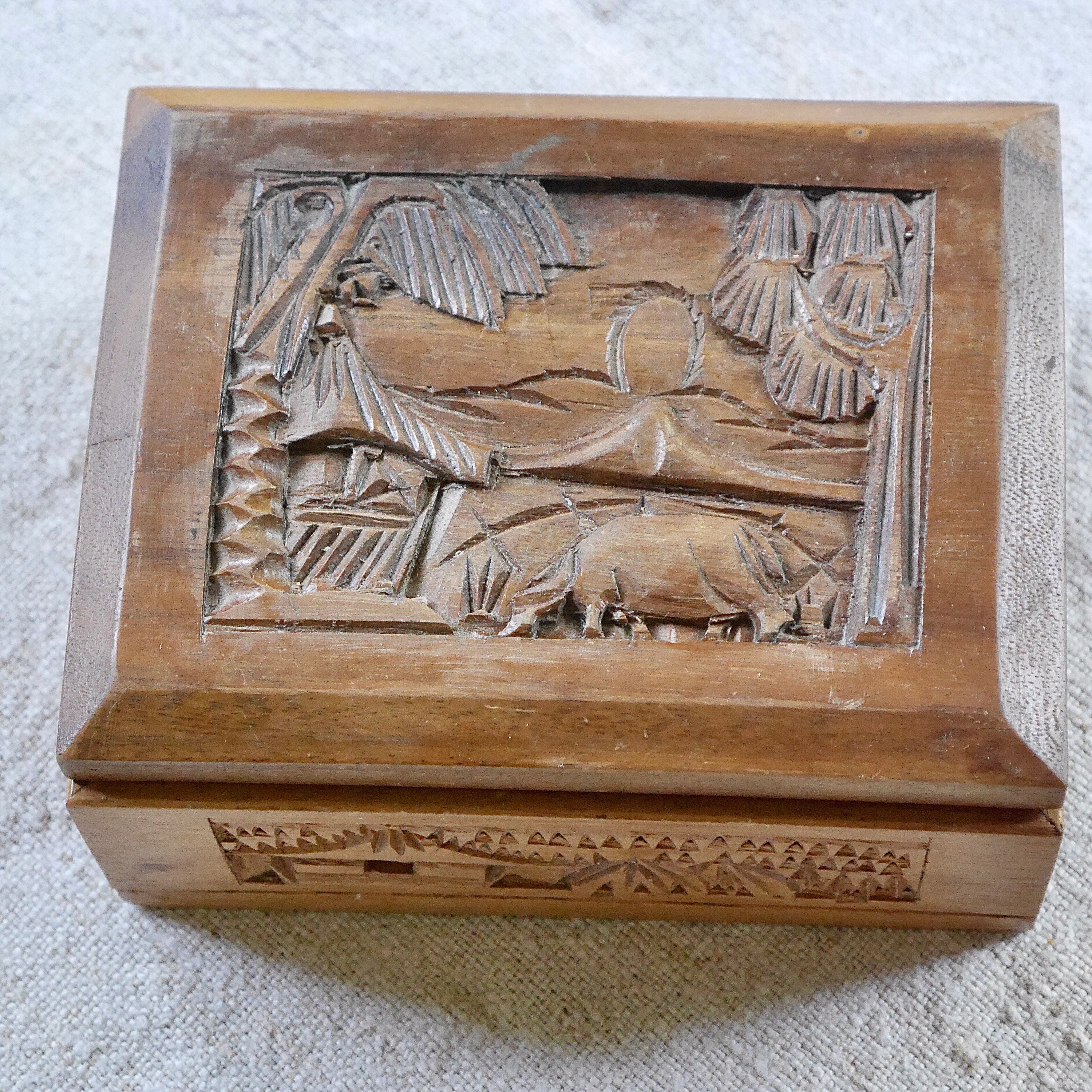 Vintage Wood Hand Carved Box Wood Jewelry Box - Etsy Canada