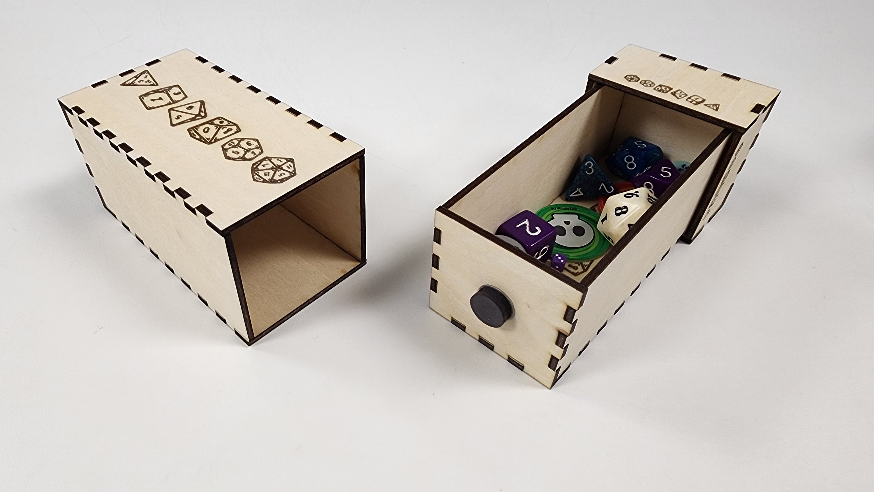Custom Magnetic Wooden Dice Box With Dice Pattern - Etsy