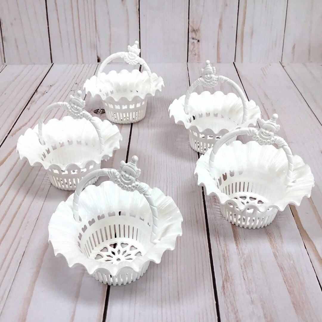 6 Plastic Candy Baskets, Vintage Nut Cups, Party Favor, Candy Container ...