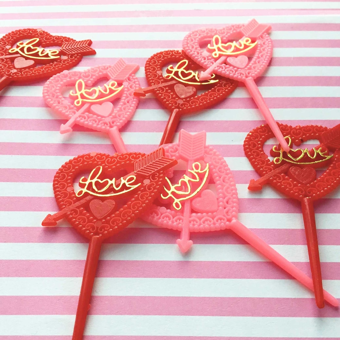 Love Heart Cake Picks (12), Valentine Cupcake Toppers, Lacy Doily Cake ...