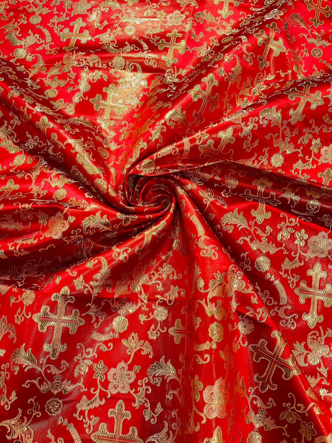 Red/gold Metallic Small Cross Brocade Jacquard Satin/religious Brocade ...