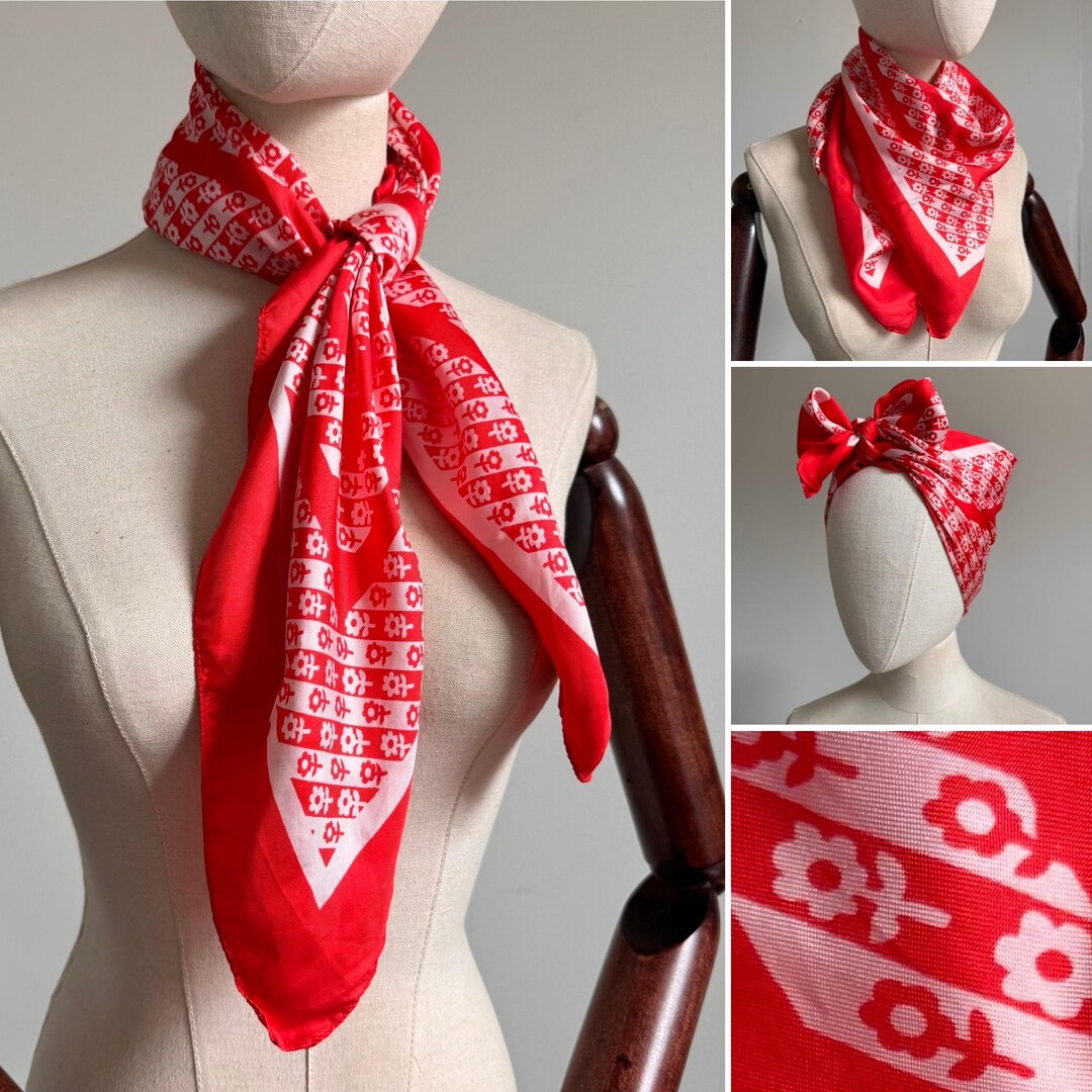1960’s Daisy Print Silk Scarf - London - Luxury Gift - Mother’s Day ...