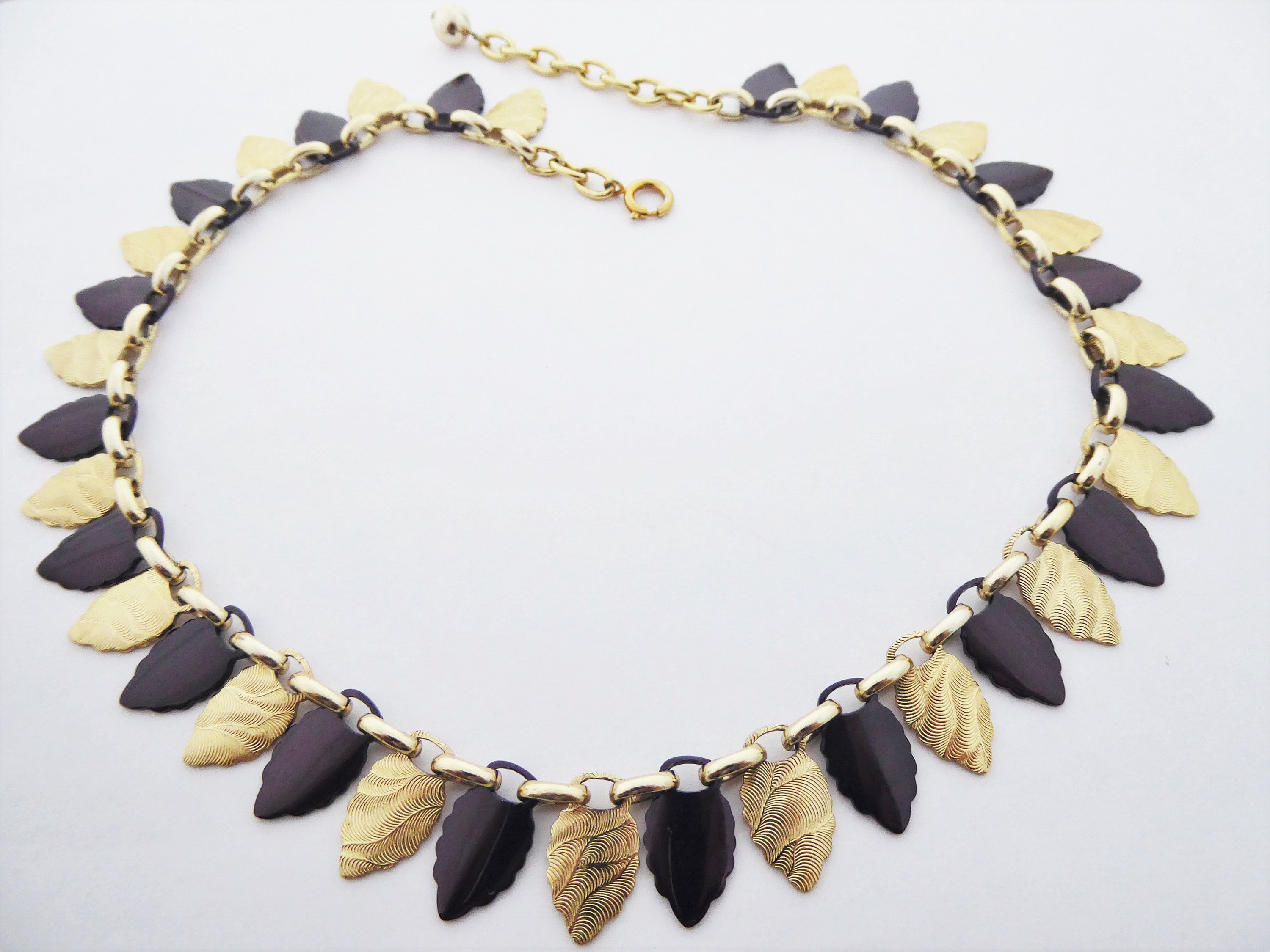 Vintage Textured Gold Tone and Dark Brown Enamel Leaf Necklace | Etsy