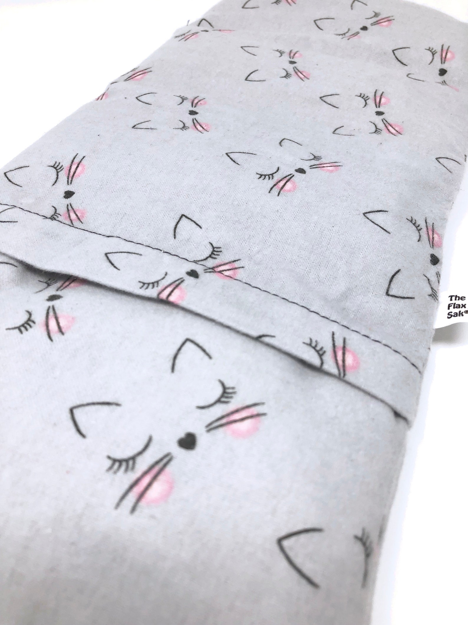Pretty Whiskers Flannel Flax Heating Pad: Microwavable Hot Cold Pack ...