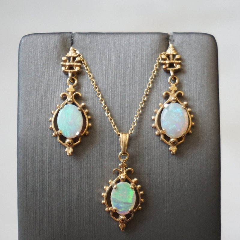 Gold Vintage Jewelry - Etsy