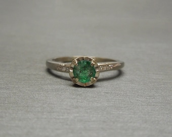 Feature Lock Ring - Etsy