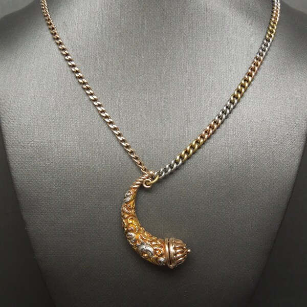 Gold Cornucopia Necklace - Etsy