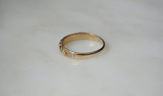 Tri Color Gold Band / Unisex Mid Century Estate C1960… - Gem