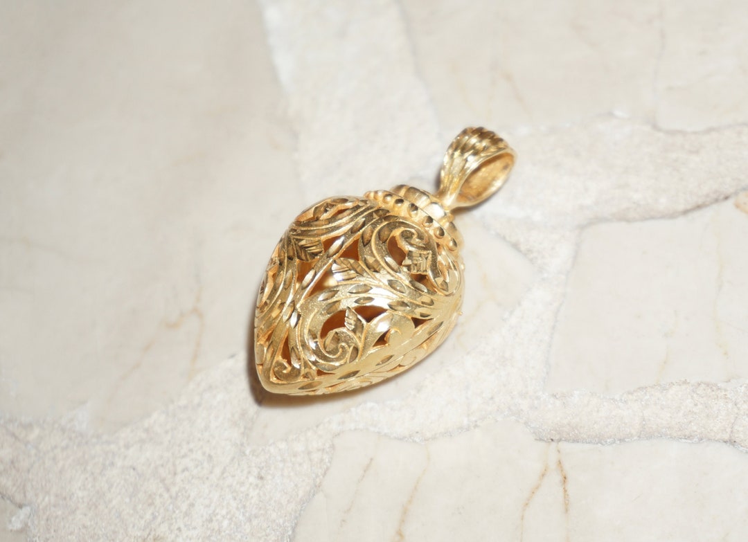 Gold Puffed Heart Pendant / Vintage Estate 1980s Gold Vermeil Sterling ...