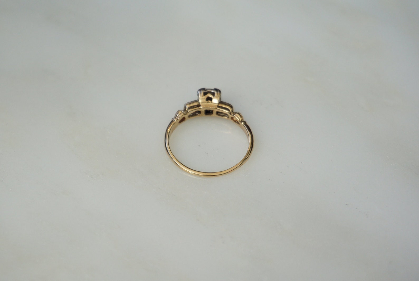 Diamond & Sapphire Ring / Antique Estate C1930 14K Gold 0.07TCW Round ...