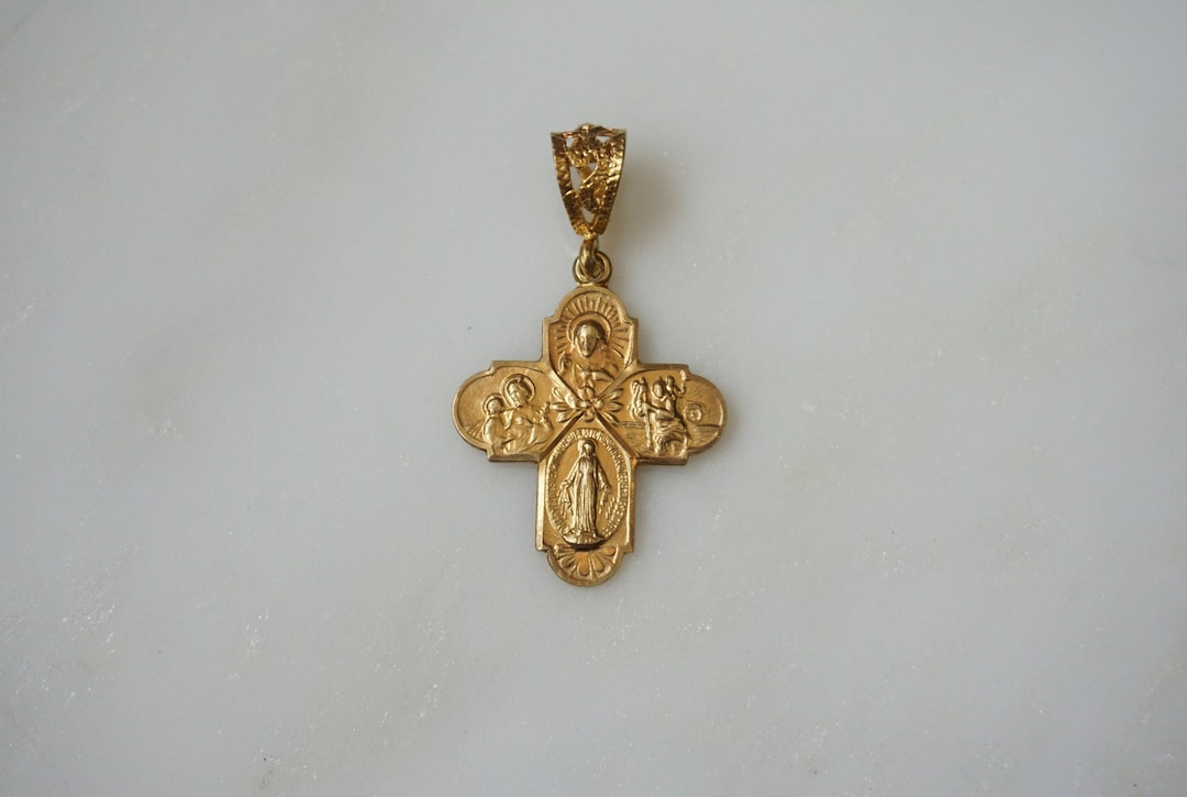 Gold Four Way Cross / Mid Century Estate C1960 Gold Vermeil Sterling ...