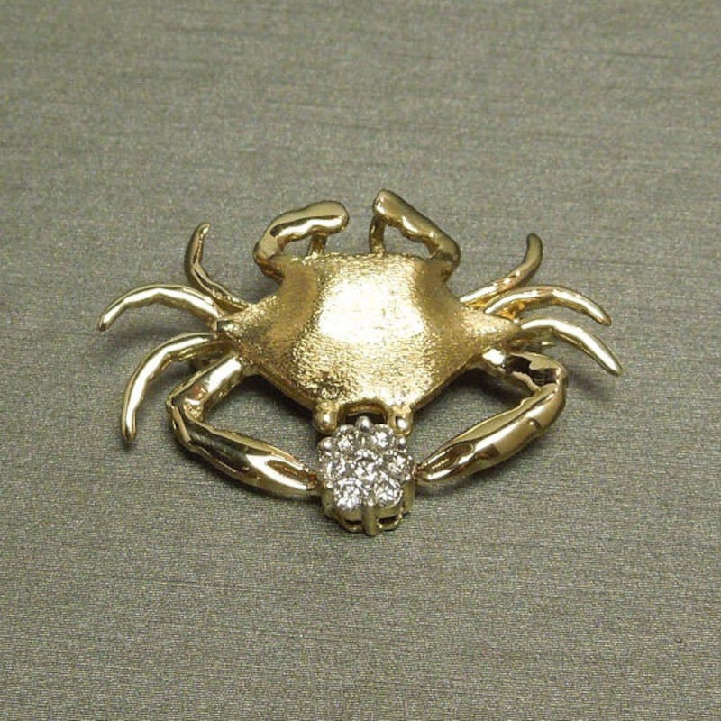 Crab Pin - Etsy