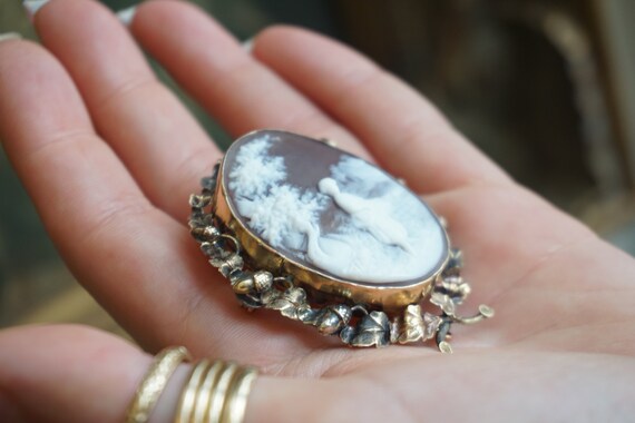 Antique Cameo Scene Pin / Antique Estate C1875 14K Go… - Gem