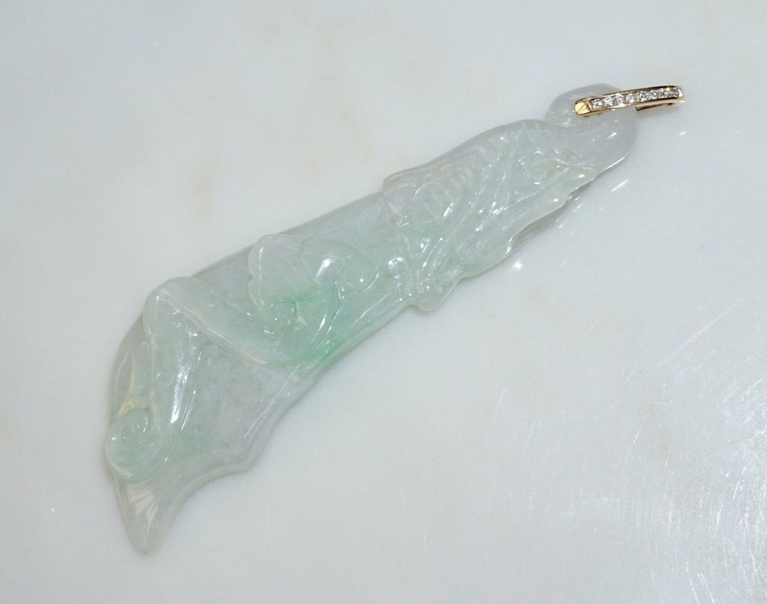 Lavender & Green Jade Sword Pendant / Vintage Estate 10K Gold 0.20TCW ...