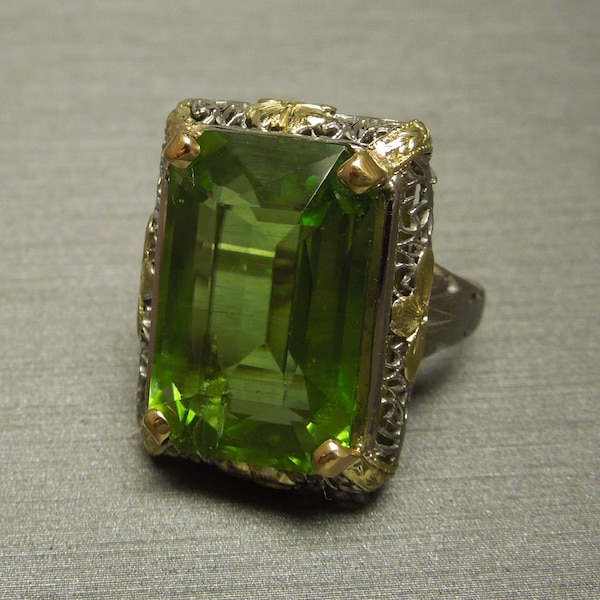 Vintage Peridot Ring - Etsy