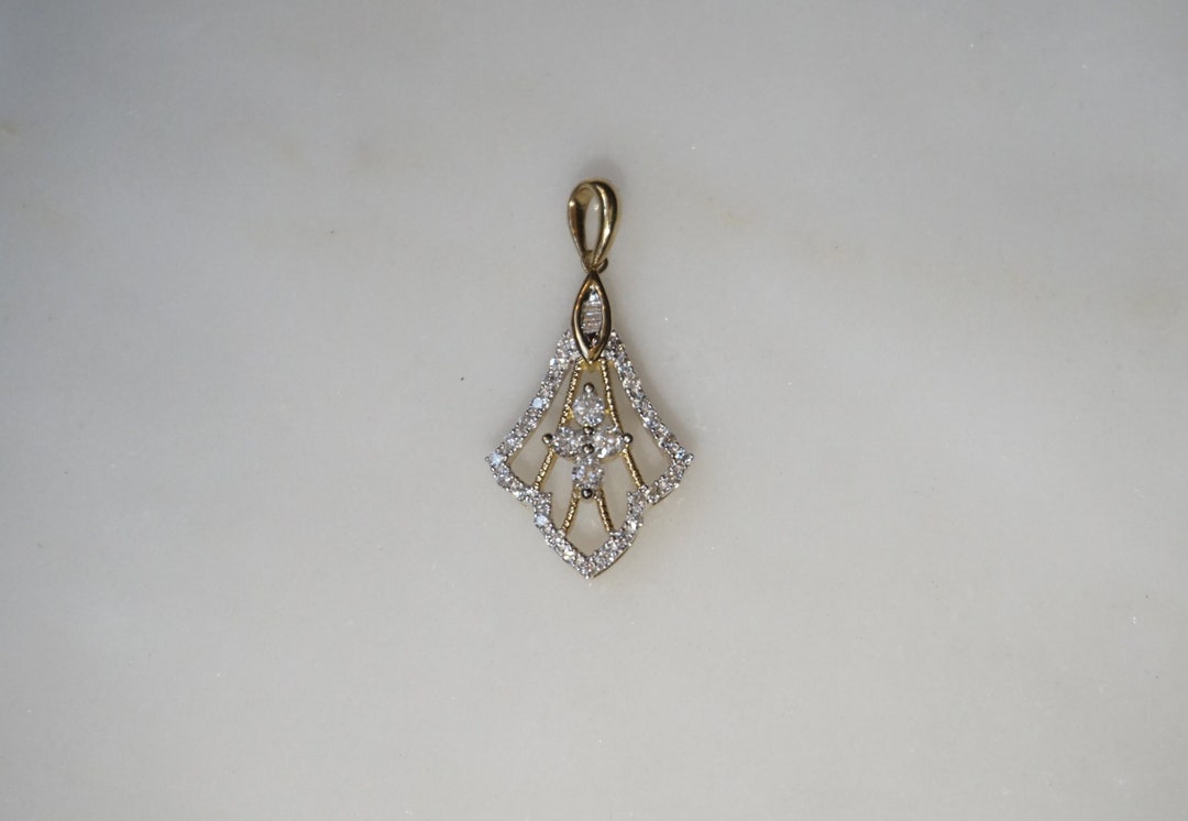 Diamond Lavalier Pendant / 10K Gold 0.75TCW Round Brilliant Cut Diamond ...