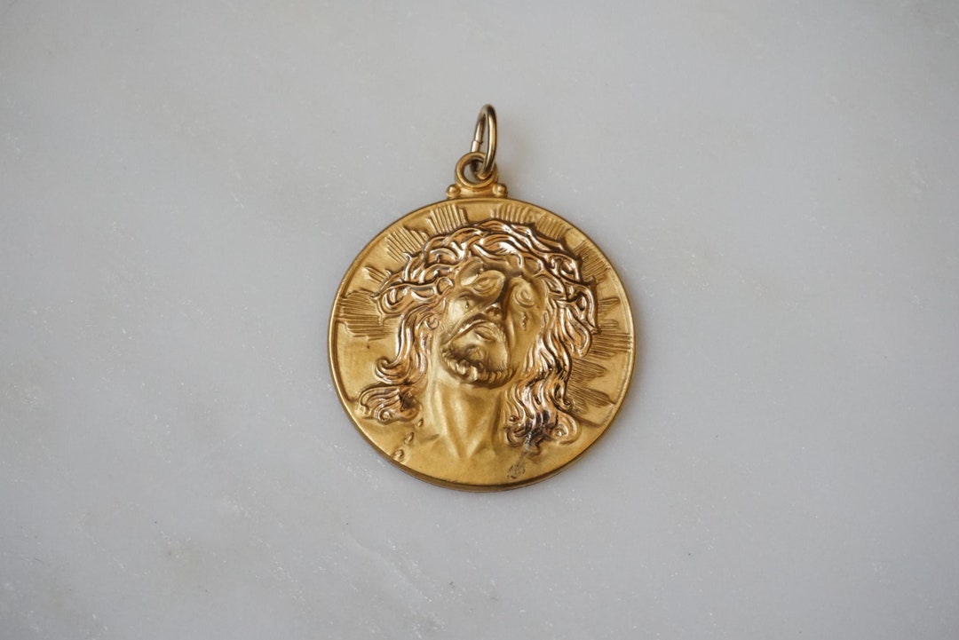 Gold Jesus Head Medal / Vintage Mid Century Estate C1960 Gold Filled 3 ...