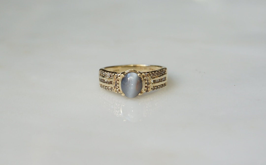 Grey Shadow Cats Eye Alexandrite / 10K Gold 1.50TCW Cats Eye Grey-blue ...