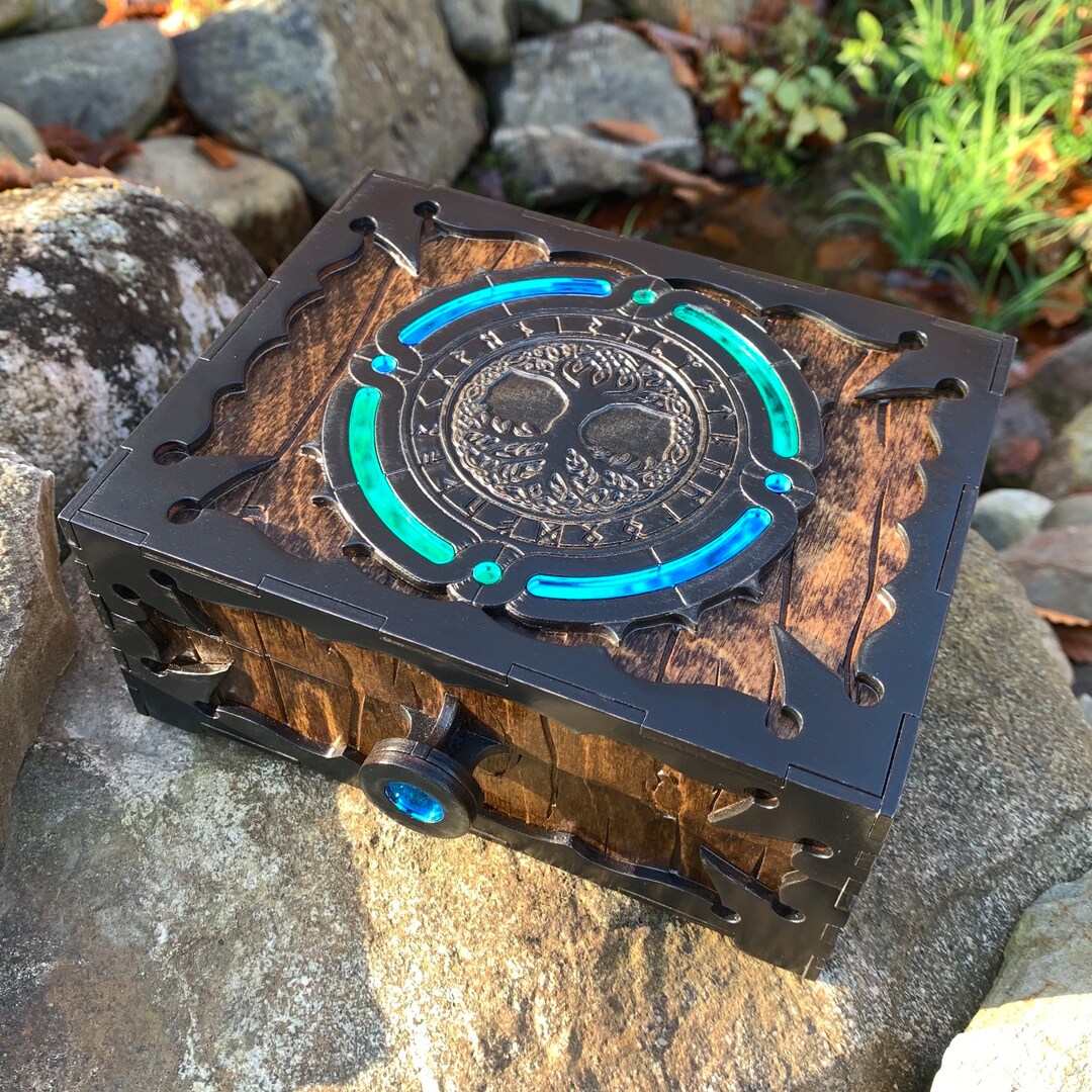 Runes Set & Box: roots of Wisdom Set of Hardwood Nordic Elder Futhark ...