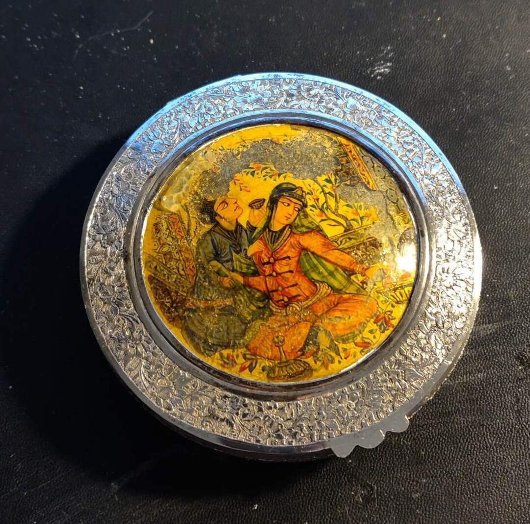 18th Century Snuff Box Compact With Mirror , Masterfully Engraved ...