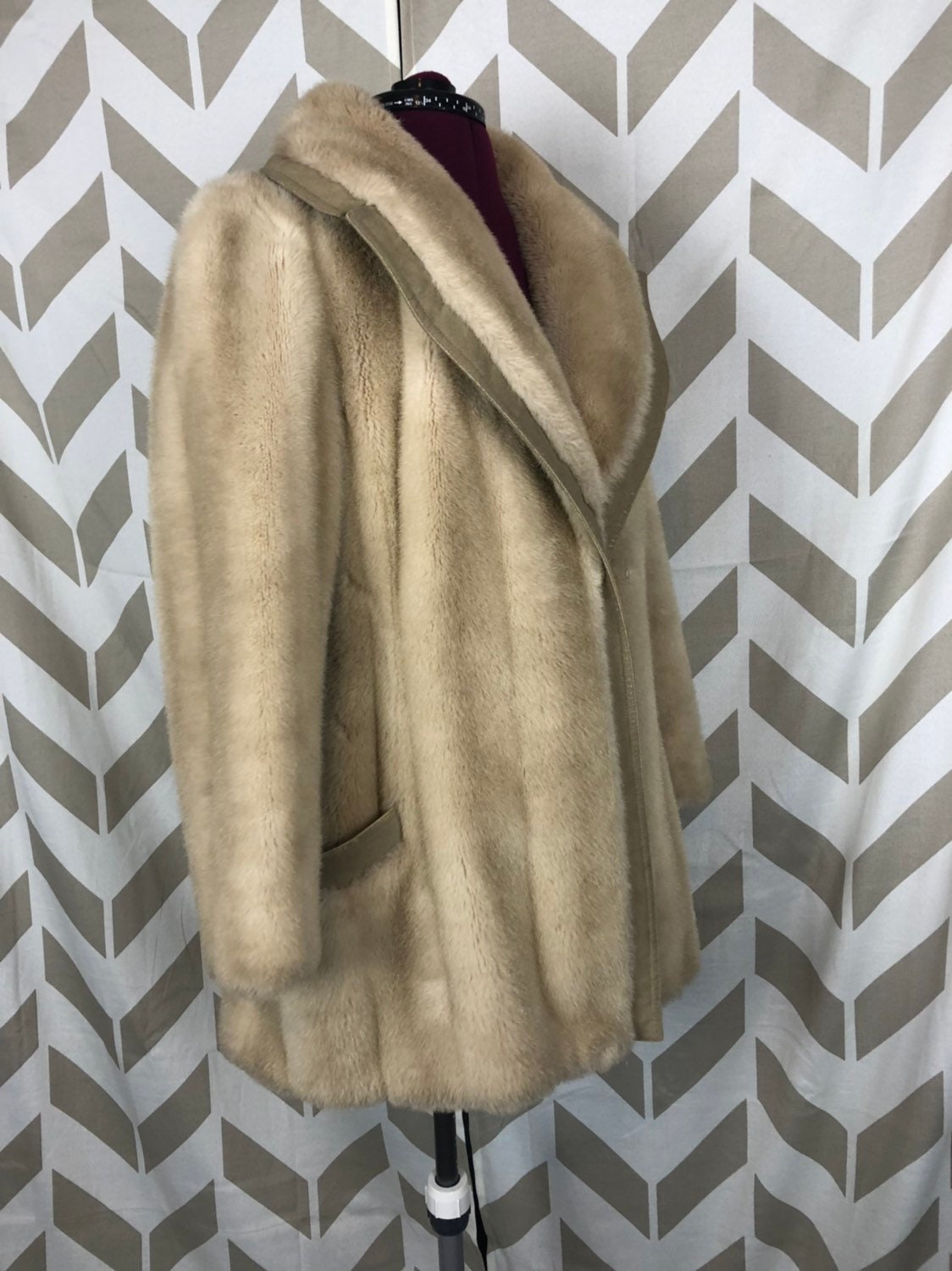 70s Faux Fur Coat Ladies Vintage Faux Fur Coat | Etsy