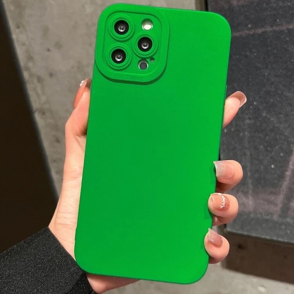 Green iPhone Case - Etsy