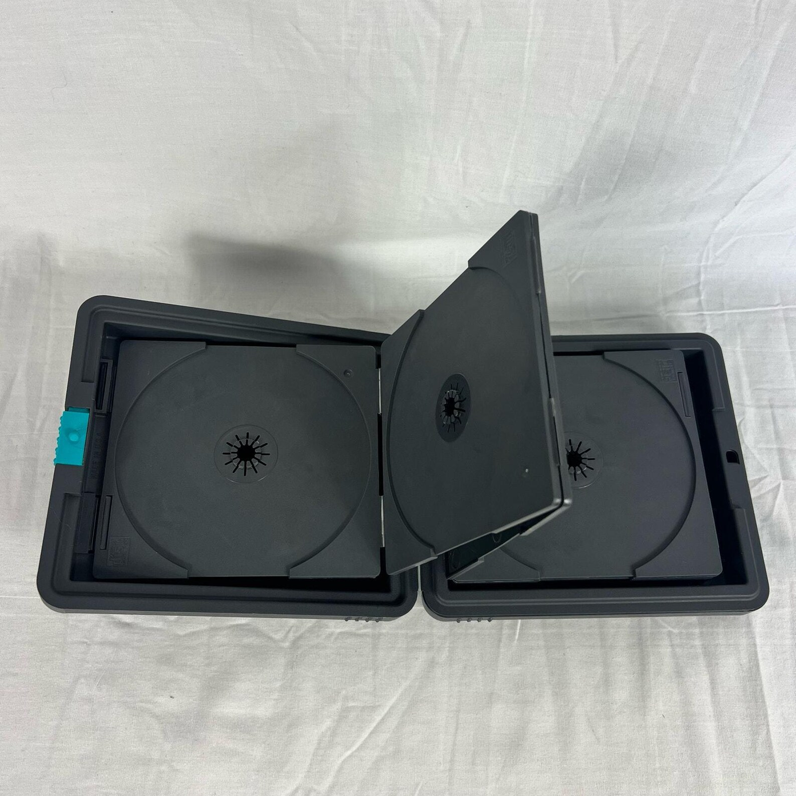 Vintage Laserline Hard Shell CD Storage Case Holds 12 Discs CD Rom ...