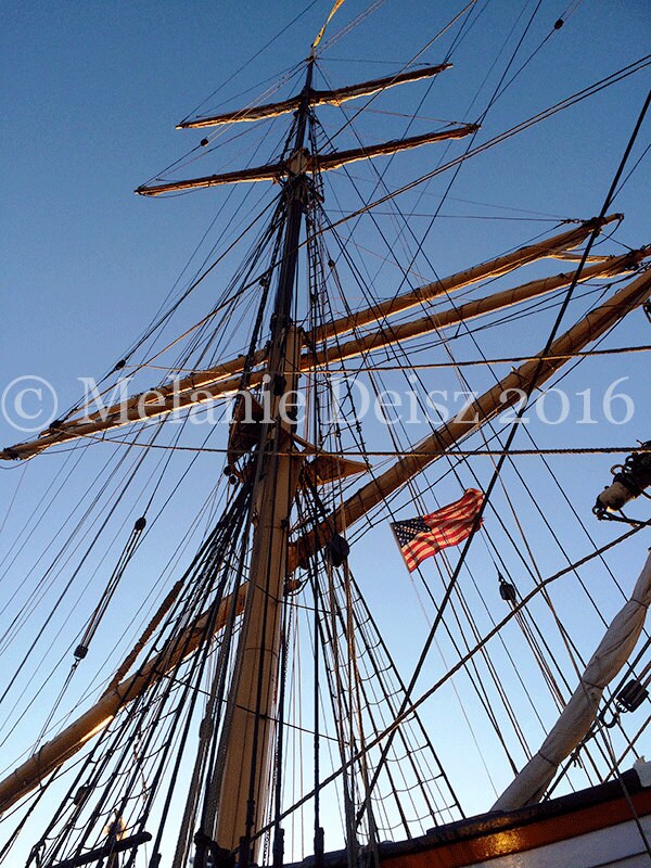 Pirate Ship Mast With American Flag 1000 Islands - Etsy
