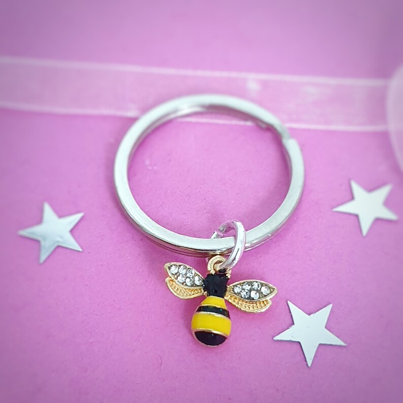 Custom Bee Keyring Thoughtful Gift for Mum Personalised - Etsy UK