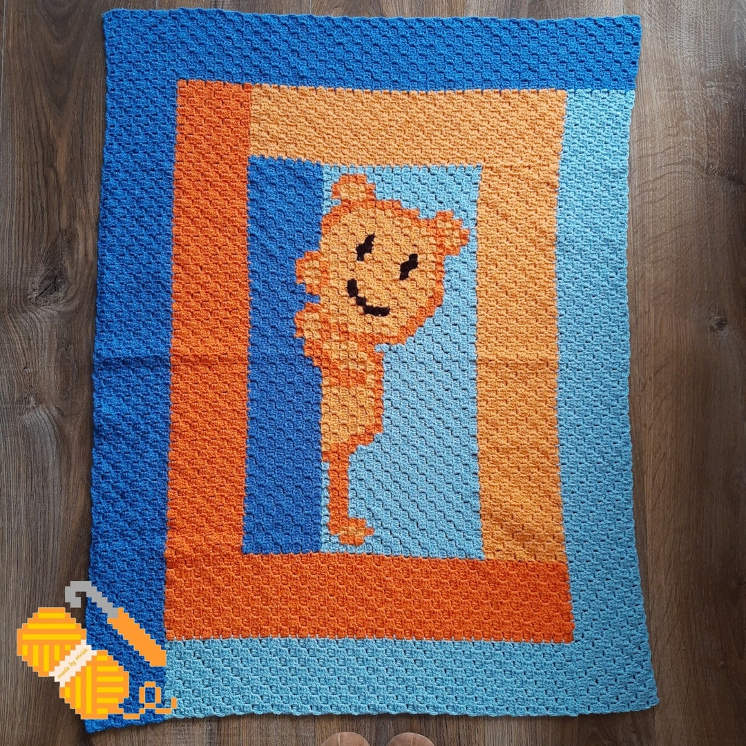 Pixel Crochet Pattern: Snuggie Peek a Boo Made by Mriek - Etsy