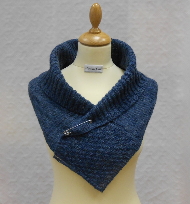 Cas Shawl PDF Knitting Pattern Collared Scarf Shawl - Etsy