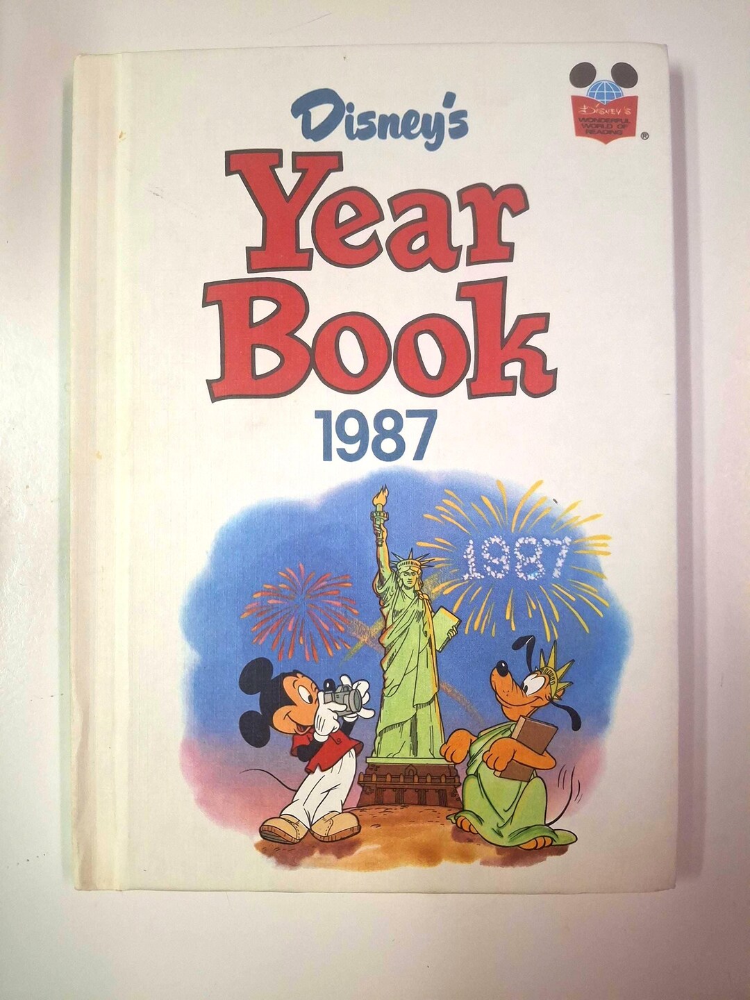 Walt Disney Wonderful World of Reading Disney's Year Book 1987 Grolier ...