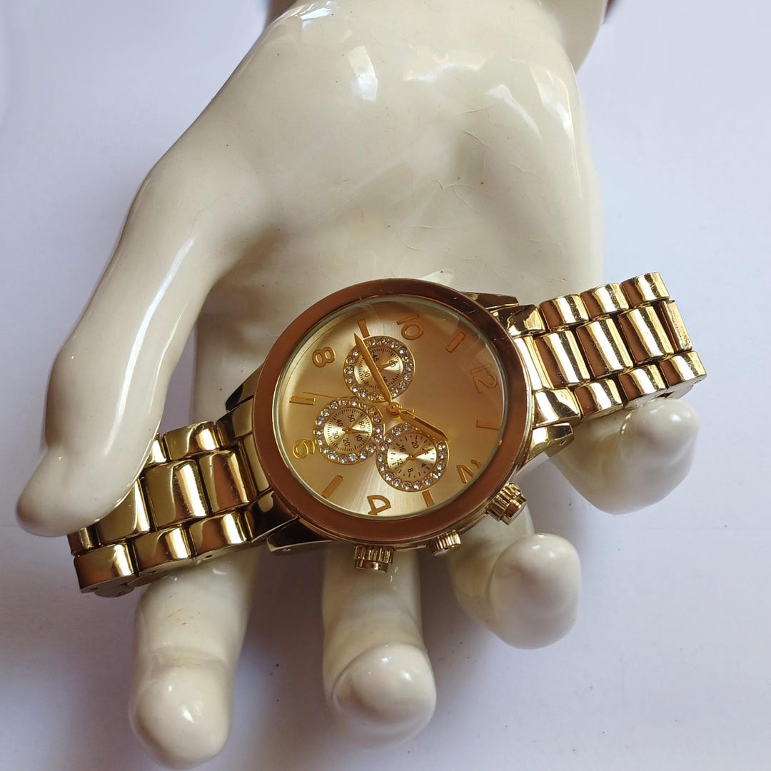 Bold Shiny Yellow Gold Tone Metal Link Bracelet Quartz Fashion Wrist ...