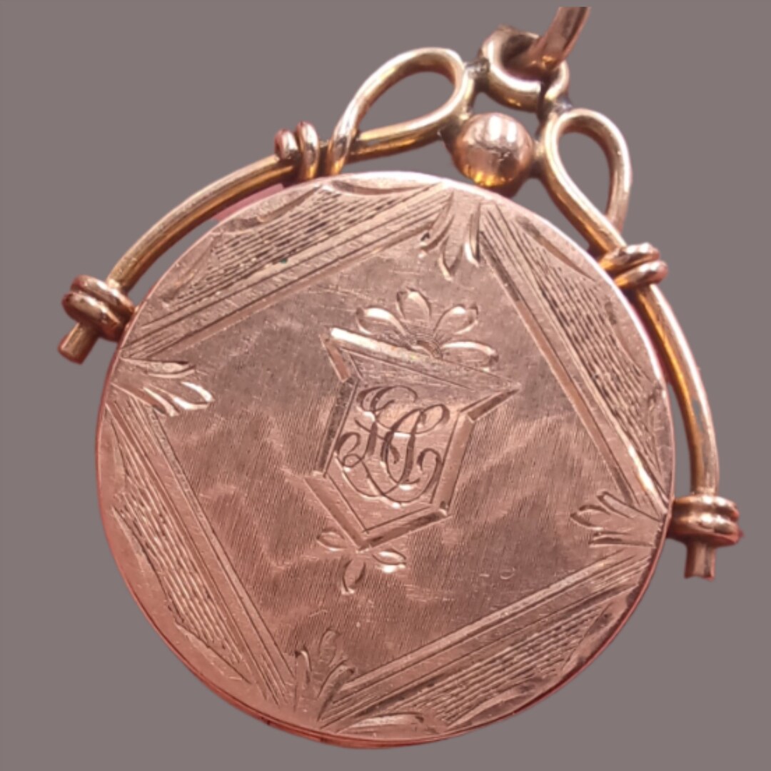 Vintage W&H Co. 1/4 Gold Shell Round Medallion Photo Locket and Chain ...