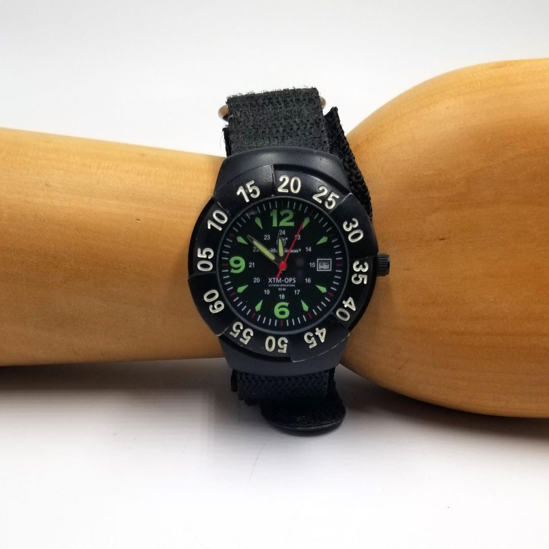 Mens Smith and Wesson Extreme Operations Black Tactical Wrist Watch - Etsy