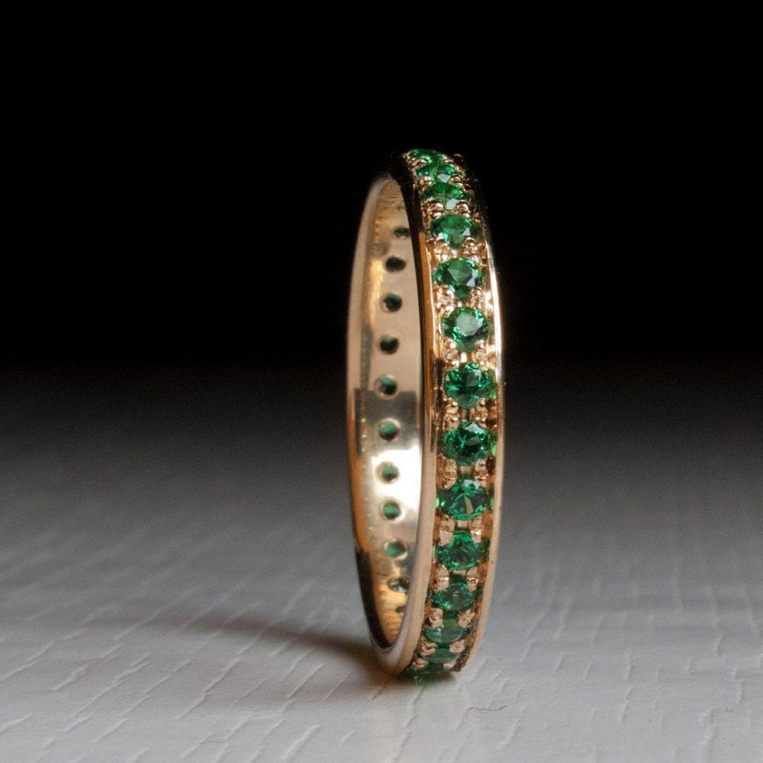 Emerald Eternity Ring - Etsy