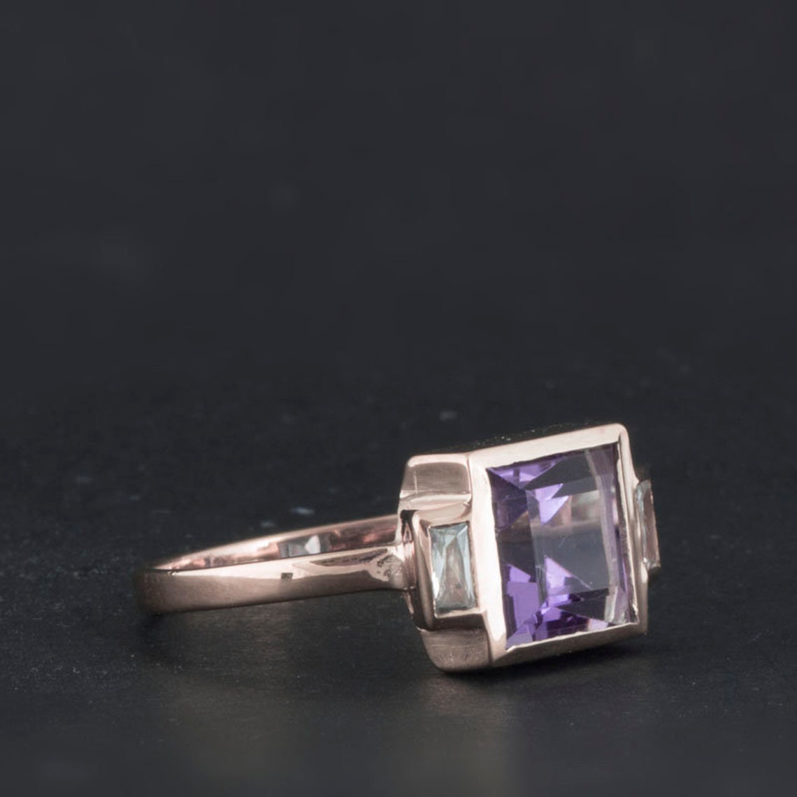 Amethyst - Princess Cut - Solitaire Gold Ring- White Sapphire ...