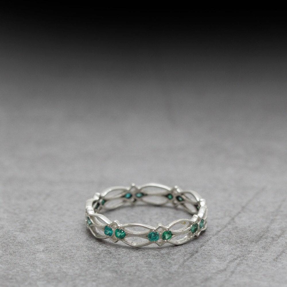 Sterling Silver Celtic Ring Eternity Ring Blue Emerald - Etsy