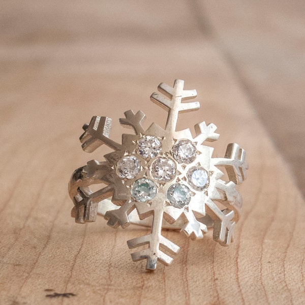 Snowflake Ring - Etsy