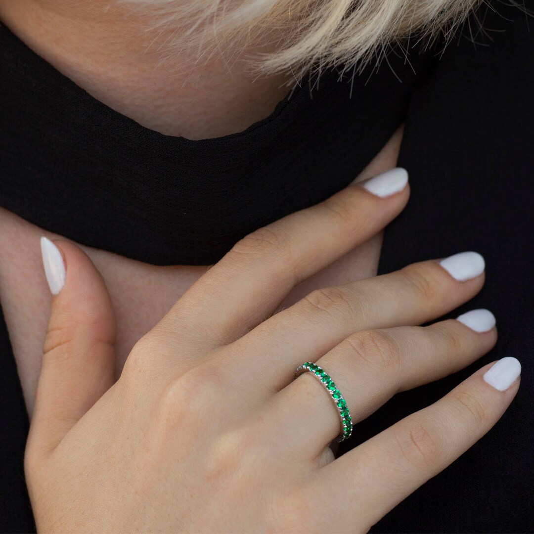 Emerald Eternity Ring - Green Stone Eternity Ring - Etsy
