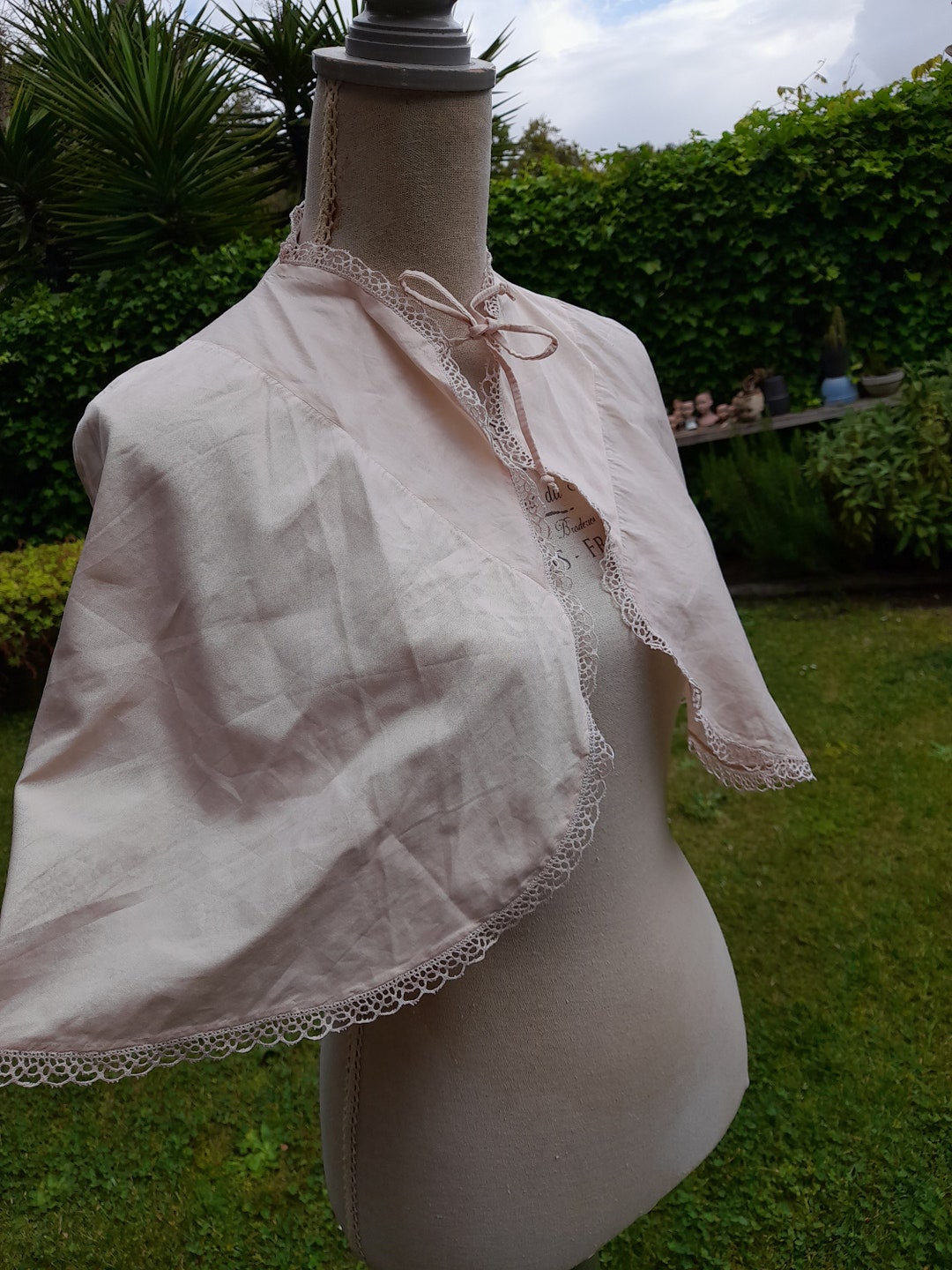 2 Boudoir Capes Cover Ups Comb Your Hair Vintage 40s Shoulder Cover ...