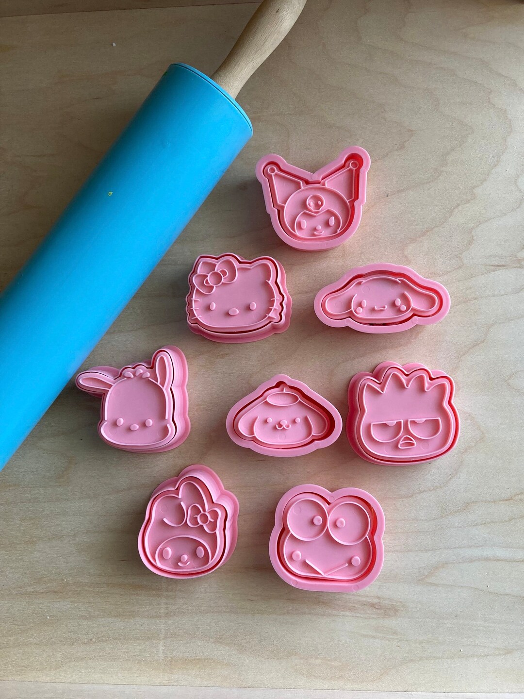 Hello Kitty KUROMI Badtz-maru Family Character Cookie Cutter Set 8pc - Etsy
